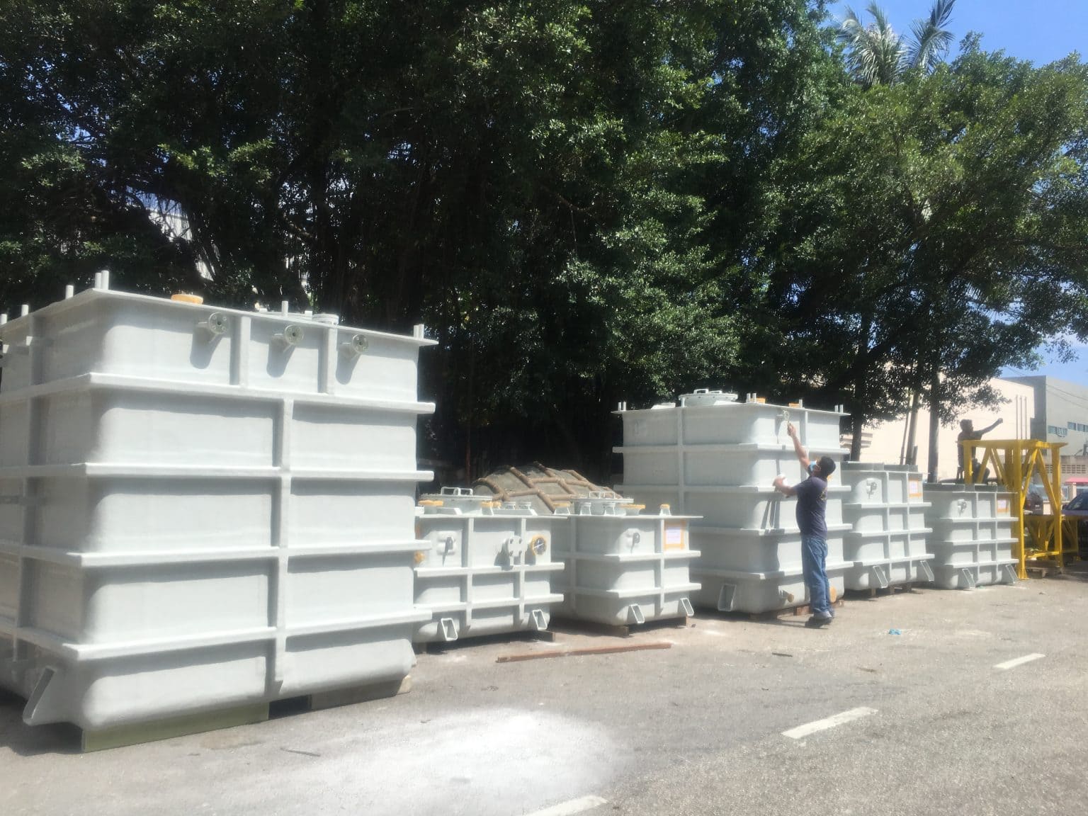 FRP Rectangular & Square Tank | Heng Lee