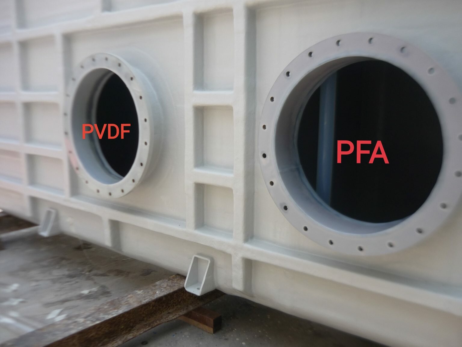 PFA + PVDF Tank | Heng Lee Composite Engineering