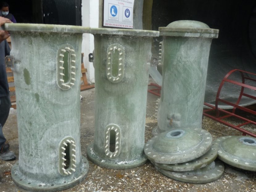 Cation & Anion Vertical Pressure Vessel | Heng Lee